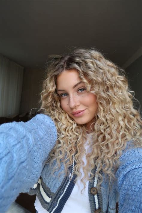 Mikaela Wilcox Colored Curly Hair Blonde Highlights Curly Hair