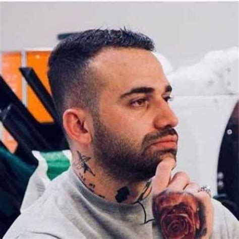 دانلود آهنگ امیر خلوت میمونم بهترین کیفیت و متن آهنگ