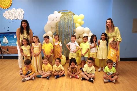 Startv Pre Kindergartners Share Bright Day With Special Guests For