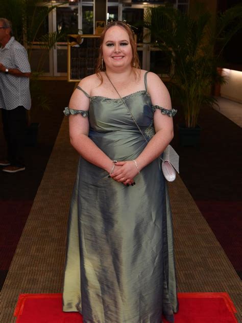 100 Snaps Pimlico State High School 2022 Formal Townsville Bulletin