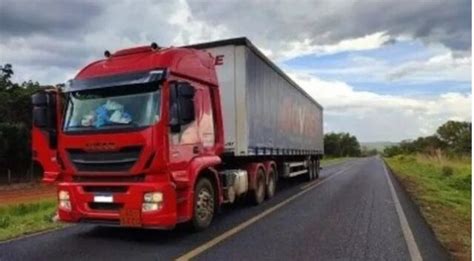 Caminhoneiro é Sequestrado E Passa Mais De 4h Sob Ameaças De Morte