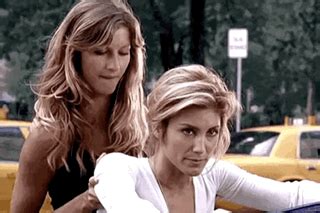 Gisele Bündchen And Jennifer Esposito In Taxi 2004 R Ladyladyboners