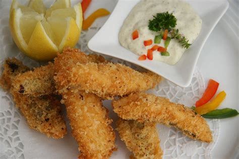 Knusprige Forellenfilets im Käsemäntelchen mit Sauce Tartare