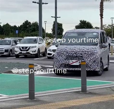 フルモデルチェンジ版日産の新型セレナ C28 はこうなるリークされた意匠画像ベースで完成度高めこの他ボディカラーのOP費用や