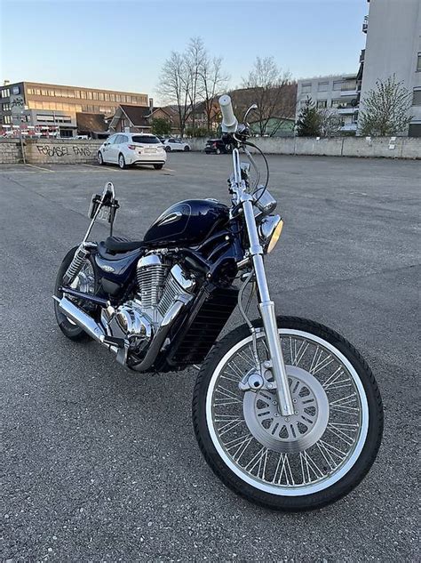 Suzuki Intruder Vs800 Bobber Cantone Basel Landschaft Tuttich