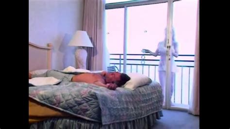 Buxom Beach Fun Usa 1995 Rebecca Wild Holly Body Rebecca Bardoux