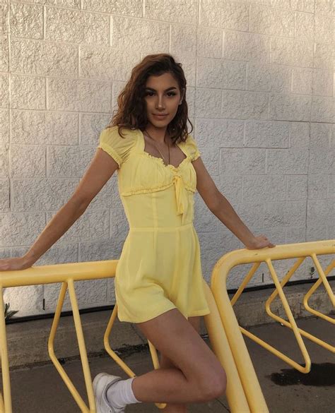 Pin By Emily 🐰ྀི On Didar Ghorbani Beautiful Outfits Cute Casual Outfits Gorgeous Girls