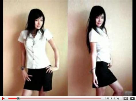 Thai University Girl Thai Cute Girl Play Camera