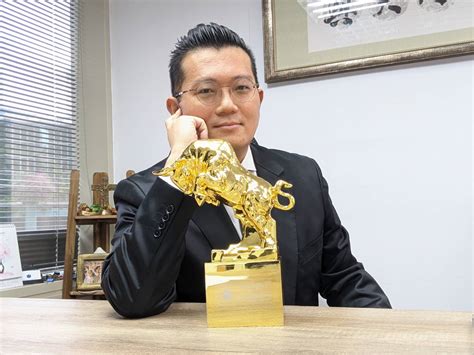 品牌故事 布爾喬亞 公關顧問 Built For Making Impact