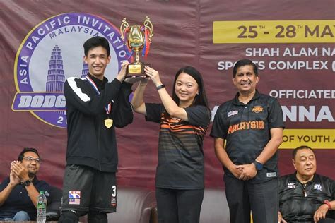 Chee Keong Ng On Linkedin Let S G O A T On And Off The Court