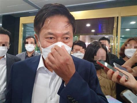 박정호 Skt 대표 리드 헤이스팅스 넷플릭스 Ceo와 만날 수 있는 시점 아주경제