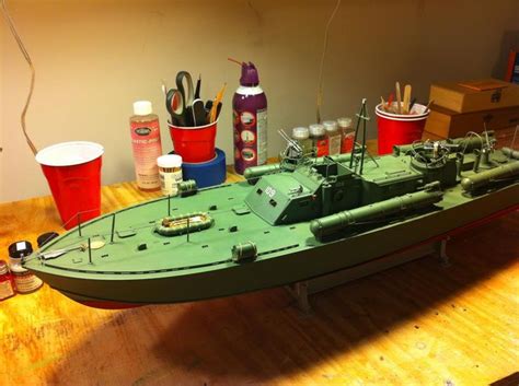 Building Italeris Pt 109 Model Ship
