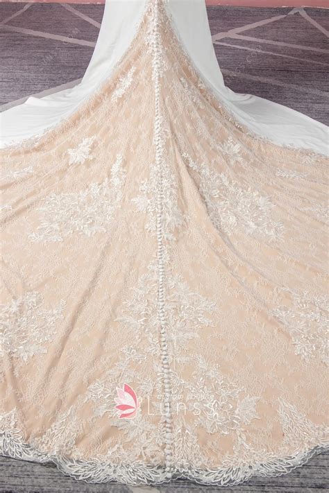 Ivory Lace And Satin With Nude Lining Vintage Bridal Gown Lunss