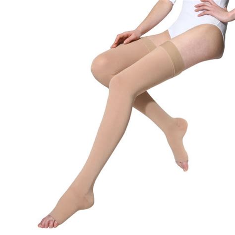 Class 2 Medical Compression Stockings Material Cotton At Best Price