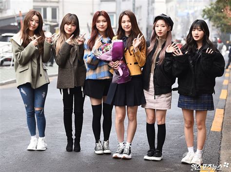 Idol Stars Graduate From School Of Performing Arts Seoul Kpophit