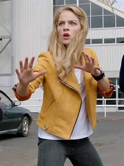 Jacqueline Scislowski Power Rangers Beast Morphers Jacket Bay Perfect