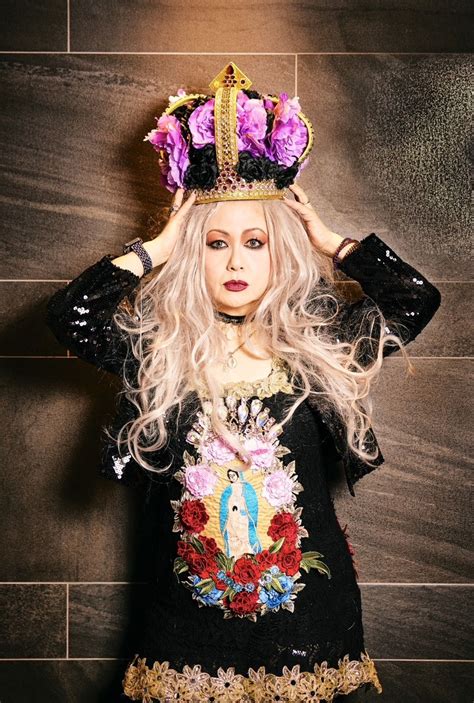 画像・写真｜来年結成40周年！「personz」のヴォーカリストjillさん。コロナ禍、自分たちの歌300曲、ちゃんと歌えるのかやってみた