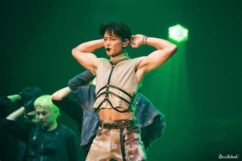 「k Pop 🫶🏼 3」おしゃれまとめの人気アイデア｜pinterest｜juliaso Shinee ミンホ ミノ