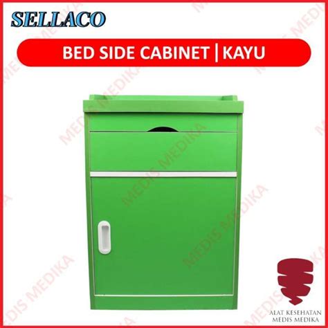 Promo Bed Side Kayu Kabinet 3 Pintu Sella Lemari Baju Pasien Cabinet Diskon 23 Di Seller Super