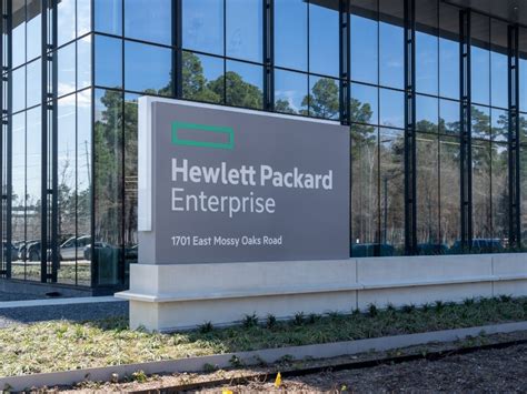 UK Probes HPEs 14bn Juniper Networks Deal