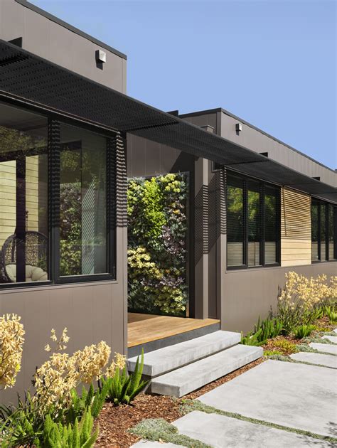 Menlo Park Garden Of Contrast Shades Of Green Landscape Architecture