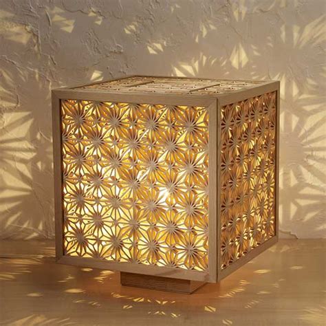 Kumiko Woodcraft Lantern Largel Cubic Shape With Hemp Leaf Patterns