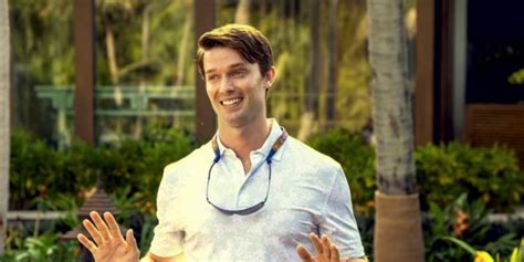 Reakcija Arnolda Schwarzeneggerja Na Golo Fotografijo Njegovega Sina Patricka V Belem Lotosu