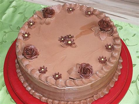 Nougat Schoko Buttercreme Von Sylvie99 Chefkoch Rezept Kuchen Und