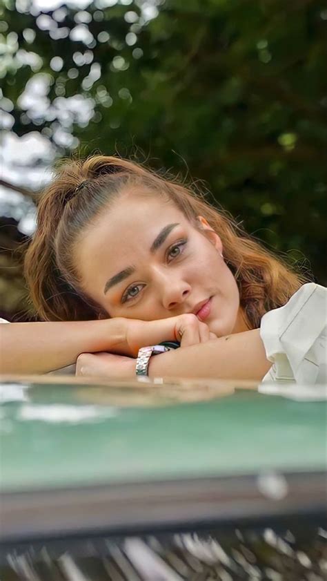 Bensu Soral Turkish Women Beautiful Turkish Beauty Miley Cyrus Style
