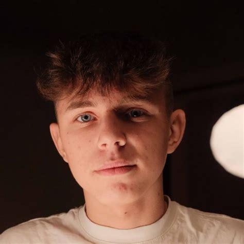 Alin Alinn Ist24 On Threads