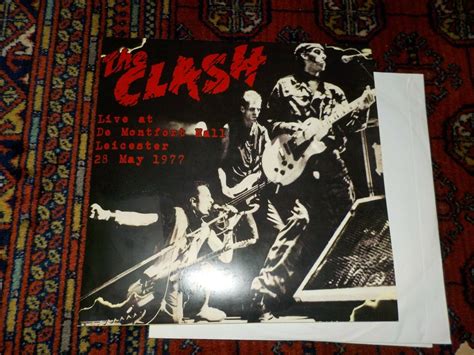 The Clash Live 1977