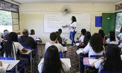 Cadastro Escolar da rede pública de MG começa nesta quarta Gerais Estado de Minas