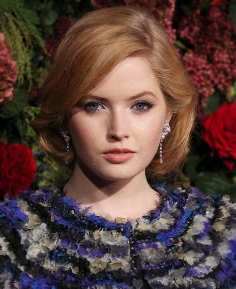 Ellie Bamber R Celeb Redheads