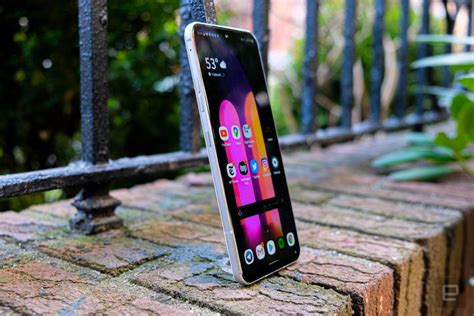 Lg V G Thinq Review A Compromised Phone I Like Anyway