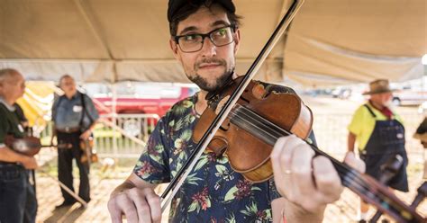 Che Apalache Finding National Audience Acclaim For Its Latin Tinged Bluegrass