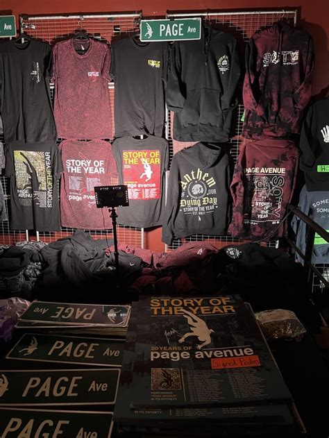 Merch Booth Pics Rstoryoftheyear