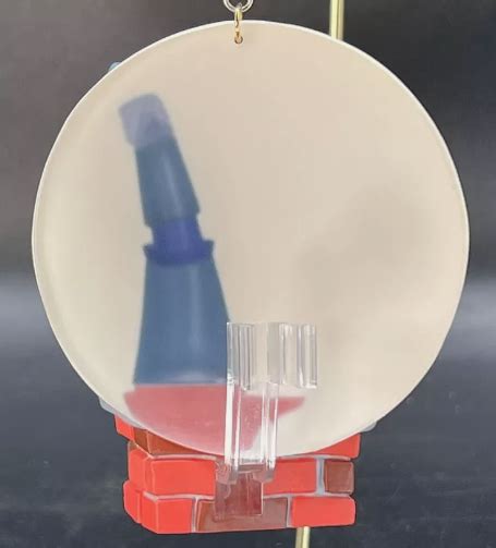 2001 Thomas Omalley And Duchess Hallmark Keepsake Ornament