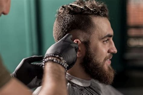 Cutting A Mohawk Haircut Heres How To Get It Right