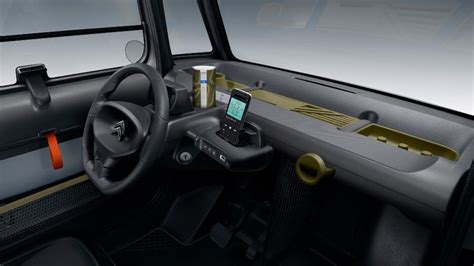 Citroën Rolls Out Subscription Car That Doesnt Require A Driving License City Car Car Cost