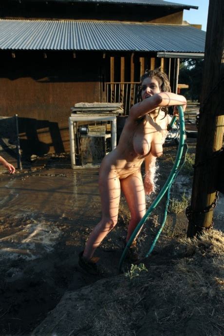 Nakedpics