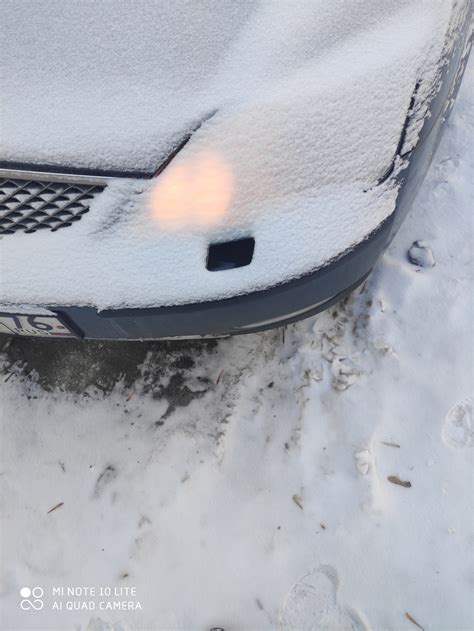 39. Заглушка омывателя фар антивандальная. — Ford Mondeo III, 1,8 л ...