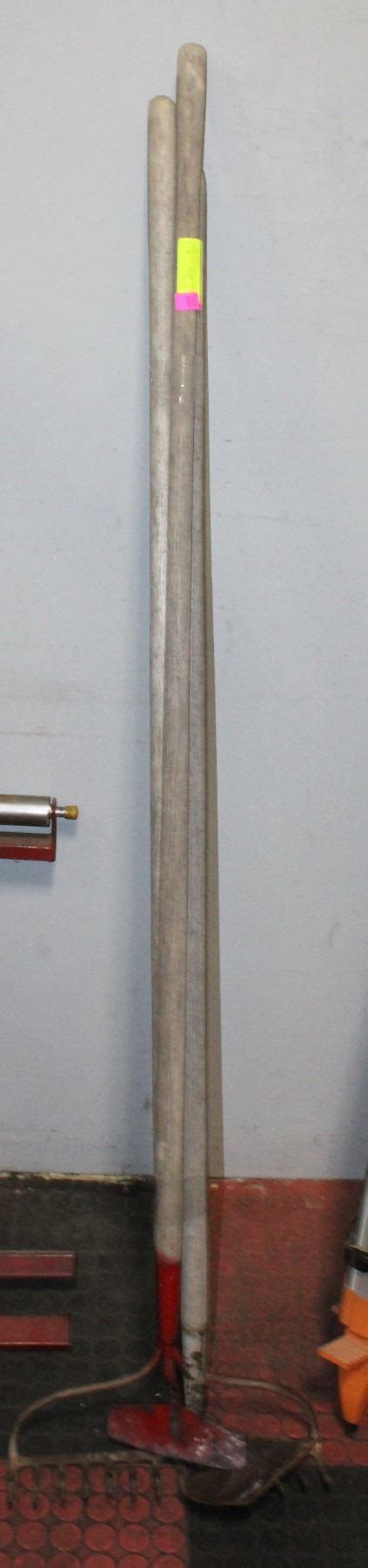 Hoe Rake Ice Scrapper Conbo Kastner Auctions