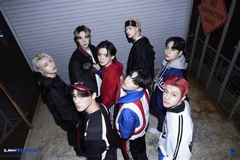 가요 에이티즈 두 번째 일본 싱글 앨범 재킷 4종 공개 Ytn