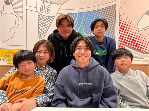 4人の息子の父親として サッカー元日本代表・大久保嘉人さんがつづる熱きメッセージ「できるかどうかはやってみないと」：「おっ！」でつながる地元
