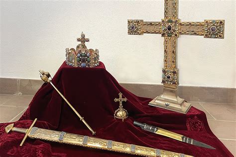Aktuell U Vortrag Von Alexander Thon Zur Geschichte Der Reichsinsignien