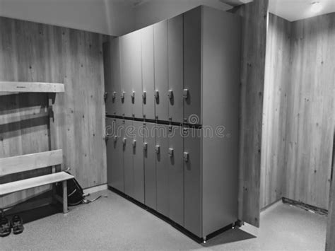 Modern And Light Locker Room For Sports Facilities Like School Or Gym