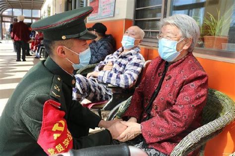 组图｜“雷锋班”：让雷锋精神焕发永恒的光辉 聚焦 东南网