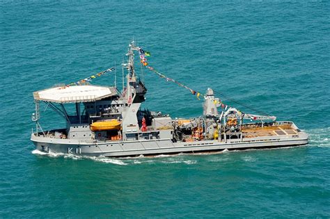 A Marinha Do Brasil Adquire Navio De Resgate Que Está Atualmente Nos Emirados Árabes