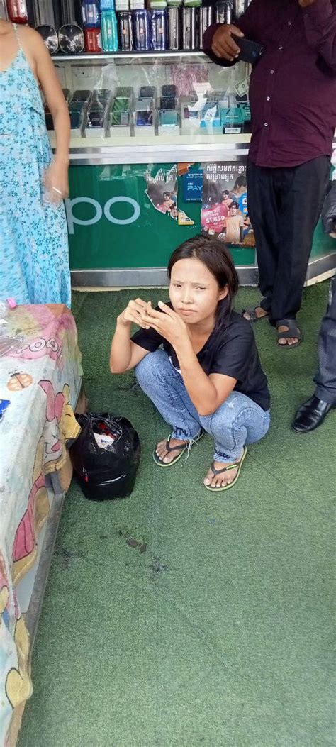 ឃាត់ខ្លួននារីម្នាក់ពាក់ព័ន្ធករណីលួចទូរស័ព្ទ សារព័ត៌មាន នគរវត្ត