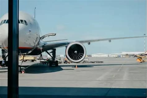 Cómo comprar un boleto de avión Guía paso a paso